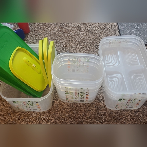 Tupperware | Kitchen | Tupperware Fridgesmart 7 Pc Set | Poshmark